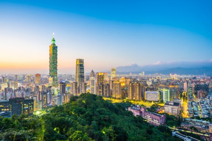 10 Most StartUp Friendly Countries in the World (Infographic)